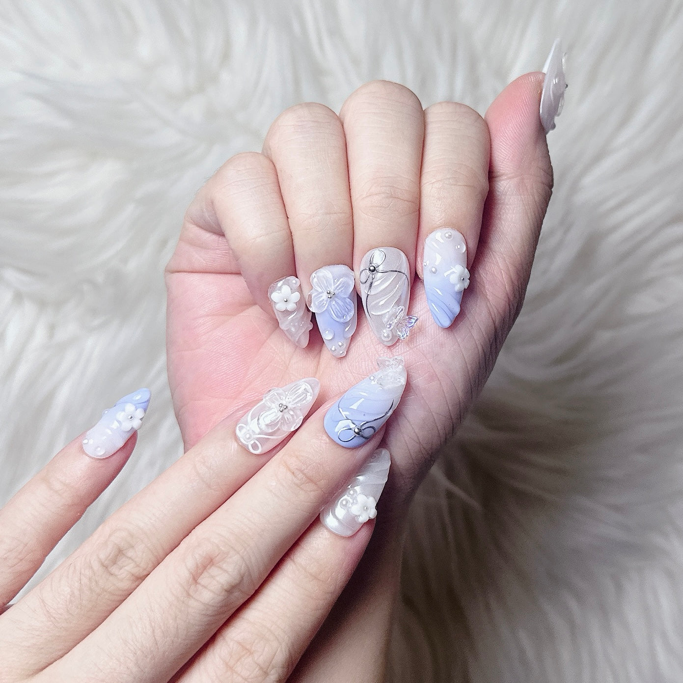 Icy Bloom – Lune Studios Official