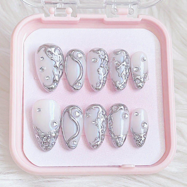 Infinity Maze – Lune Studios Official